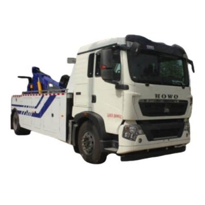 China Factory Direct Sale Wrecker Truck With Huge Power at Low Price on for sale