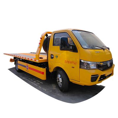 China Dongfeng 3ton 4x2 Small Flat Low Bed Towing Truck Price for sale