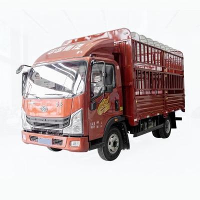 China Sinotruk  Single Row  Animal Transporter   High Fence Car  Stake Truck for sale