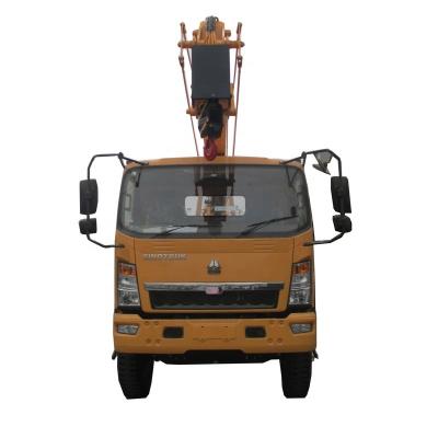 China 14m Telescopic Boom High Altitude Operation Truck Sinotruk 4x2 Hydraulic Platform Truck for sale