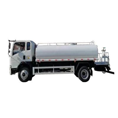 China SINOTRUK HOWO 4x2 Street Sprinkler Street Sprinkler Truck Street Sprinkling Truck for sale