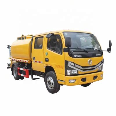 China Yellow  Double Row 4000-5000 Litrers  Green Spraying Truck  Street Sprinkle  Water Feeder  	water Bowser for sale