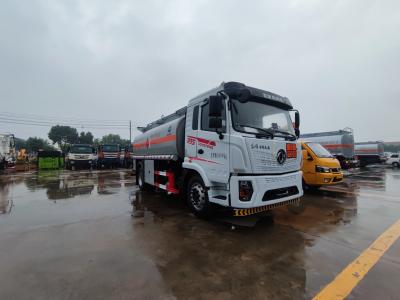 China DONGFENG New 30000-Liter Diesel Fuel Tanker Truck Reliable Durable Manual Transmission Oil Refueling Vehicle 4x2 for Sale for sale