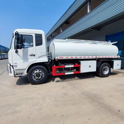 China Dongfeng High Quality Fuel Dispensing Truck 8 Square Mobile Oil Tanker with Metering System Diesel Engine for sale