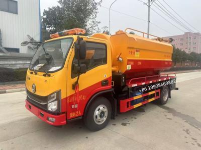 China Dongfeng 4x2 Driver 8000L Sewage Suction Truck with Vacuum Pump for Sucking Waste Water Vacuum Sewer Tanker Suction Truck for sale
