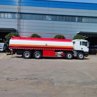 China HOWO 8x4 Customizable 25000L Carbon Steel Tanker Truck Manual Transmission for Aviation Industrial Fuel Transport Used 25000L for sale