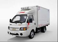 China JAC New Diesel Manual 4x2 Refrigerator Truck for sale
