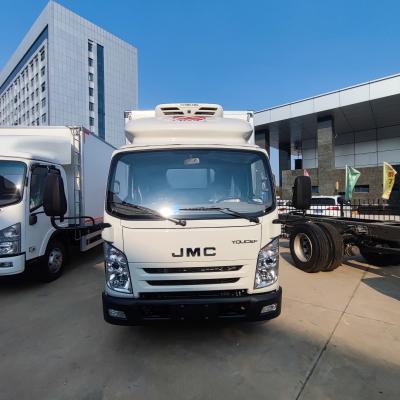 China JMC 4x2 New Manual Diesel Refrigerator & Freezer Truck with -18-20C Temperature Range for Sale for sale