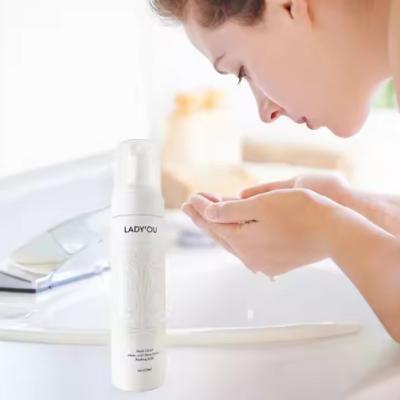 China Facial Foaming Cleanser Deeply Cleansing Oil Control Moisturizing Blackhead Removal Skin Care Face Wash Foam Cleanser for sale