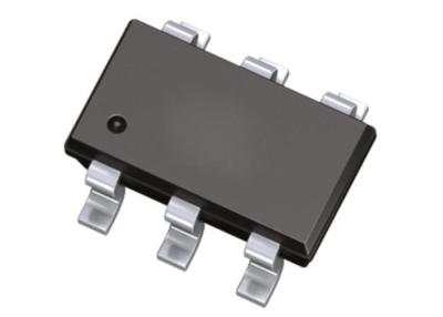 China TLE4966V-1G Sensor IC Dual Hall Latches 3.5V To 32V XENSIV Magnetic Switch for sale
