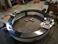 China Split Frame Clamshell Pipe Cutting And Beveling Machine Automatic Feeding for sale