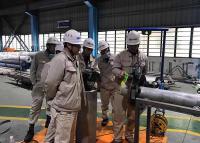 China Petroleum Split Frame Cold Pneumatic Pipe Cutting Beveling Machine for sale