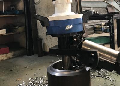 China Pre Welding Internal Mounted Pipe Beveling Machine for sale