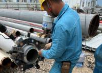 China Duplex Stainless Steel Pipe Cutting And Beveling Machine Electric Clamshell Type for sale
