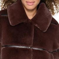 China OEM Womens Faux Fur Coat Faux Leather Trim  Adults Customization Faux Fur Coat for sale
