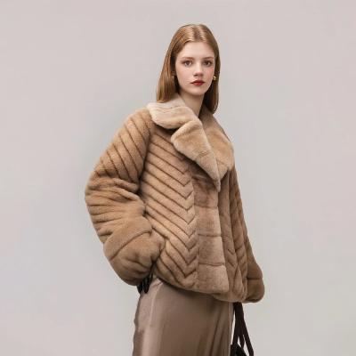 China Crop Lightweight  Faux Fur Jacket L XL  Business Casual Coat  Fashion Events for sale