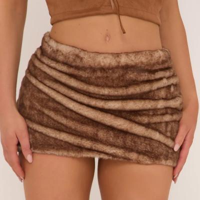 China Low Rise Mini Faux Fur Skirt Fur Lined Skirt Non Stretch for sale