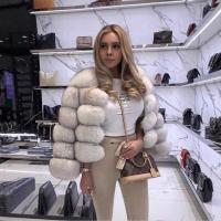 China Super Classic Fur Puffer Jacket  Ladies Faux Fur Coat Europe America for sale