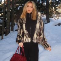China Synthetic  Dry Clean  Short Fur Coat Trendy Eco Faux Fur Collar Coat for sale