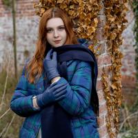 China Women's Faux Leather Gloves Stylish Acrylic Lining Faux Leather Gloves for sale