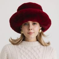 China Machine Washable  Polyester Hats 7.5cm Anti Static  Faux Fur Hats for sale