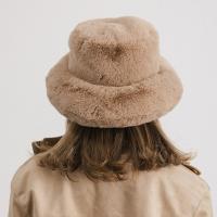 China Machine Washable  Polyester Hats 7.5cm Anti Static  Faux Fur Hats for sale