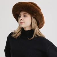 China Machine Washable  Polyester Hats 7.5cm Anti Static  Faux Fur Hats for sale