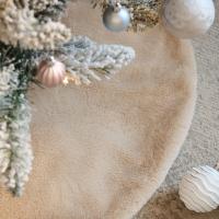 China Natural Faux Fur Christmas Tree Skirt Chloe Faux-Fur Stocking for sale