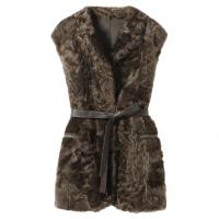 China High Insulation Animal-Friendly Customizable Faux Fur Waistcoat for Women - Loose Fit Sleeveless Fur Vest for sale