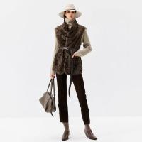 China High Insulation Animal-Friendly Customizable Faux Fur Waistcoat for Women - Loose Fit Sleeveless Fur Vest for sale