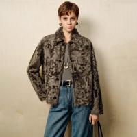 China Customizable Eco-Friendly Faux Fur Jacket with High Insulation for Fall and Winter for sale