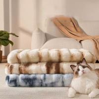 China Cat Bed Soft Cushion Pet Faux Fur Mat for sale