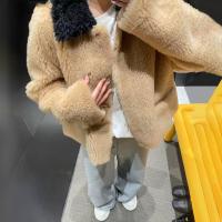 China High Insulation Customizable Colors Regular Fit Faux Fur Jacket with Lapel Design for sale