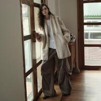 China Slavic Aesthetic Stand Up Collar Wide Shoulder Sleeve Faux Fur Coat for sale
