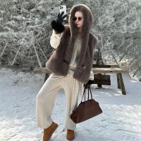 China Light Plush Versatile Fashionable Hooded Vest for sale