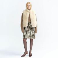 China Light Fluffy Faux Cashmere Fur Vest for sale