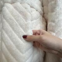 China Women Faux Fur Coat Ecofriendly Fur Coat Sizes S44 To XL50 Support Customization Perfect For Winter Fashion for sale