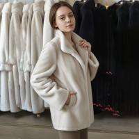 China High Quality Woman Fluffy Short Coat for sale