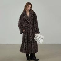 China Customizable Colors High Abrasion Resistance Insulated Warmth Faux Fur Coat for Winter Fashion for sale