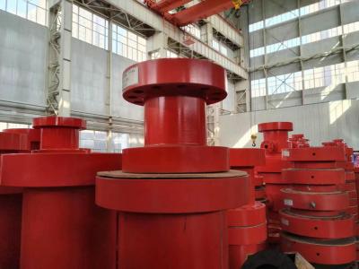 China 2000 PSI Drilling Spool Adapter Flange Interchangeable Central Hub 2 to 4 Inch Alloy Steel for sale