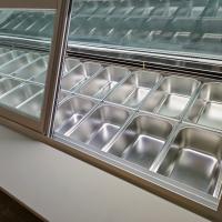 China Scoop Ice Cream Pastry Display Fridge Freezer Automatic Defrost 24pcs Pans for sale