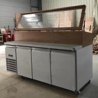 China OEM R134a R290 Salad Preparation Fridge 3 Doors Air Cooling for sale