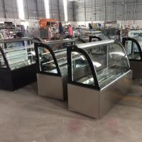 China Commercial Bakery Cake Display Counter Refrigerated 2pcs Shelves for sale