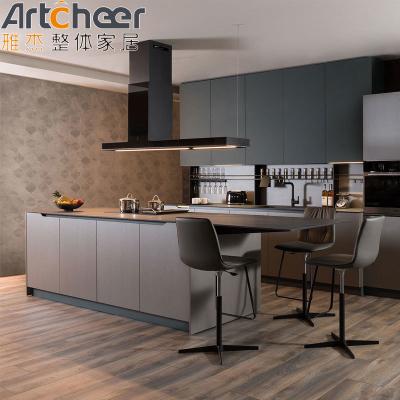 China Modern Black Kitchen Cabinets Made Ready to Assemble Wooden Furniture with Free Design for sale