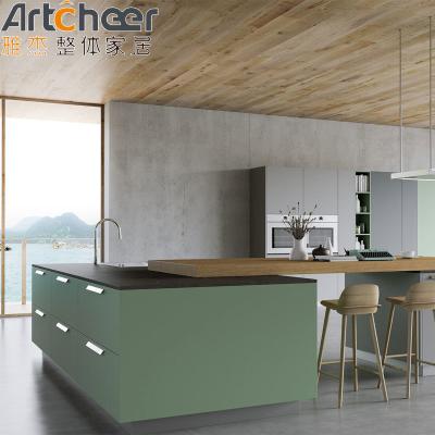 China Modern Design Green Color Kitchen Cabinets with 3 Years Warranty for Home and Commercial Use for sale