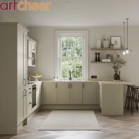 China Modern Style Solid Wood Kitchen Cabinet Set with Custom Design for Stylish Kitchens for sale