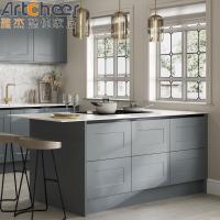 China Modern Design Solid Wood Kitchen Cabinets with Customized Size in Shaker Door Style for sale