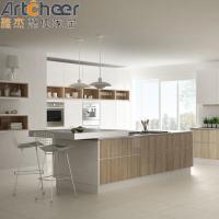 China Modern Customized Color Eco-Friendly Kitchen Cabinet with 3 Years Guarantee and Shaker Door Design for sale