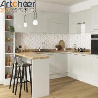 China Modern Design U Shape Kitchen Cabinet with Customized Color and 3 Years Guarantee for sale