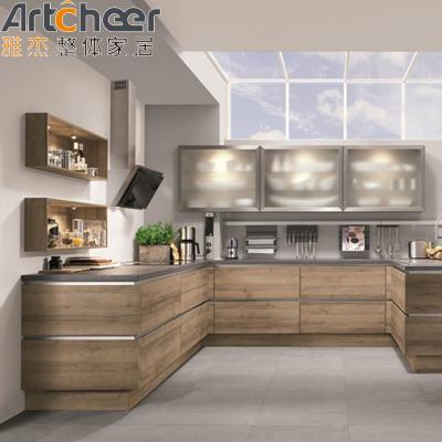 China Modern Design Eco-Friendly Kitchen Cabinet with Customized Color and Modular Storage for sale